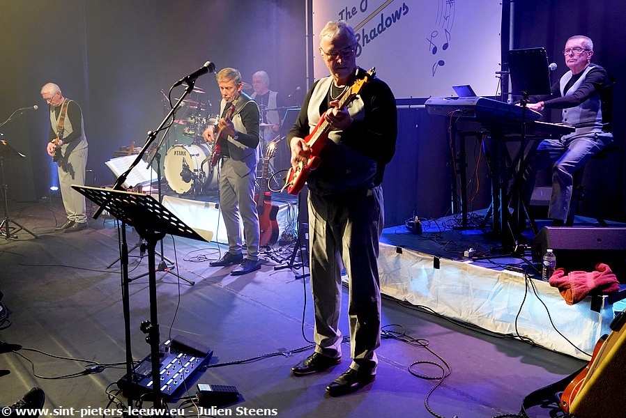 The Magical Shadows zorgden voor vuurwerk in de Merselborre – Sint ...